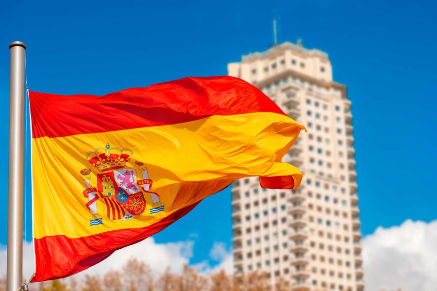 How to move to Spain for permanent residence in 2026: conditions and ...